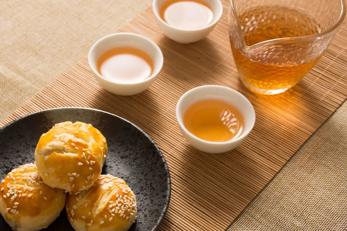 What are Perfect Snacks with Oolong Tea? – iTeaworld
